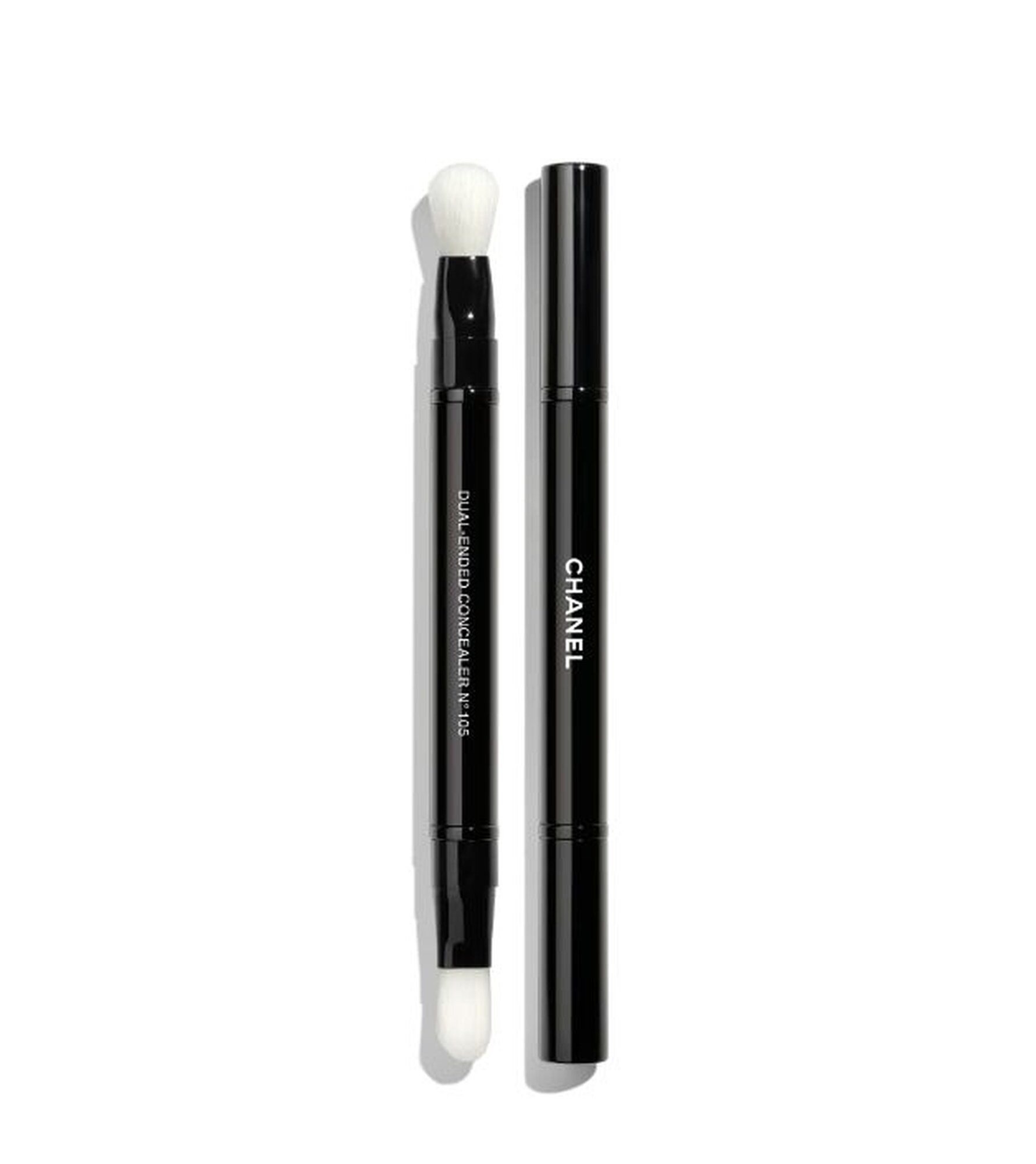 CHANEL Кисть для консилера PINCEAU DUO CORRECTEUR RTRACTABLE N105