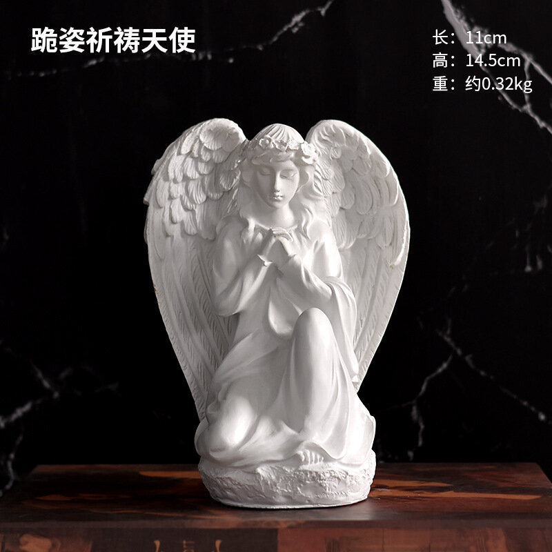 Статуэтка из смолы Мышление ангела для домашних