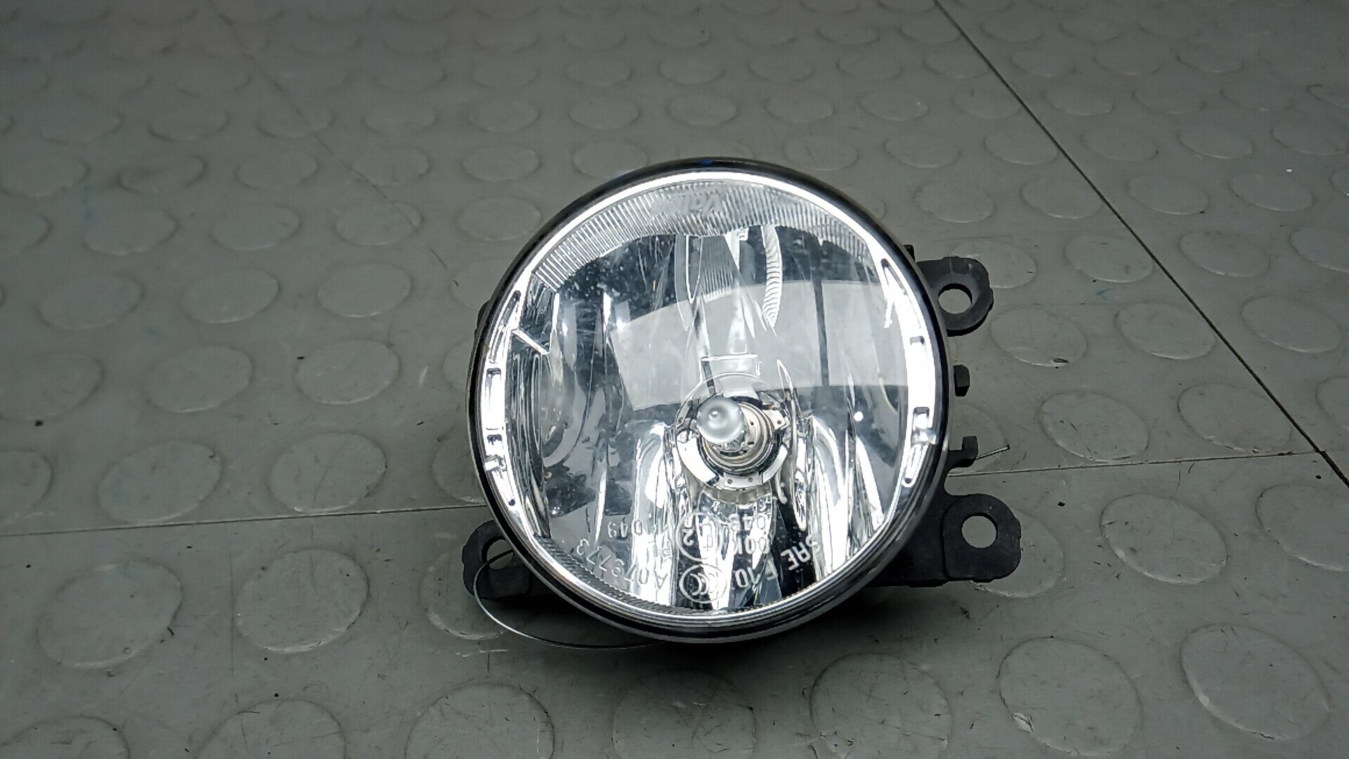 Фара галогенная левая передняя RENAULT MEGANE 4