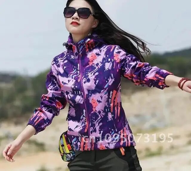 Женские зимние куртки softshell Polyester