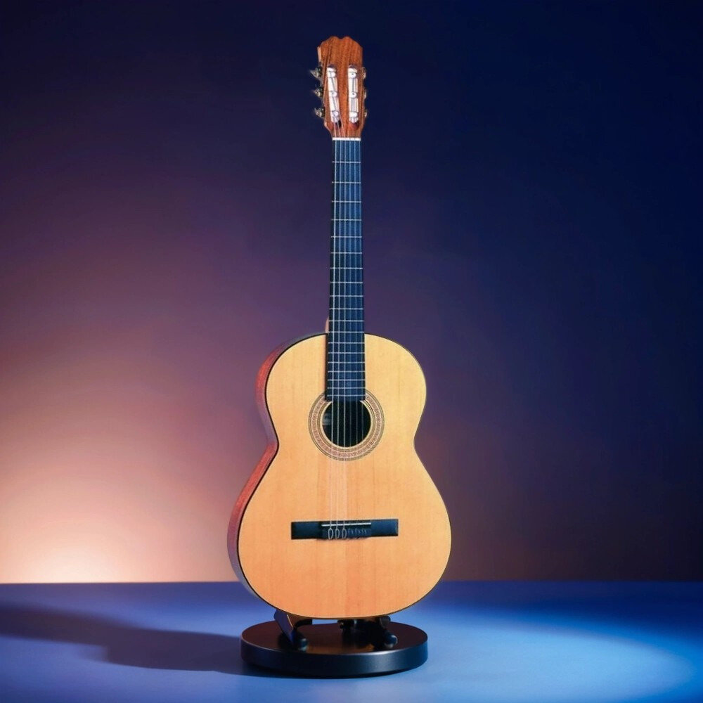 Классическая гитара Admira Paloma
