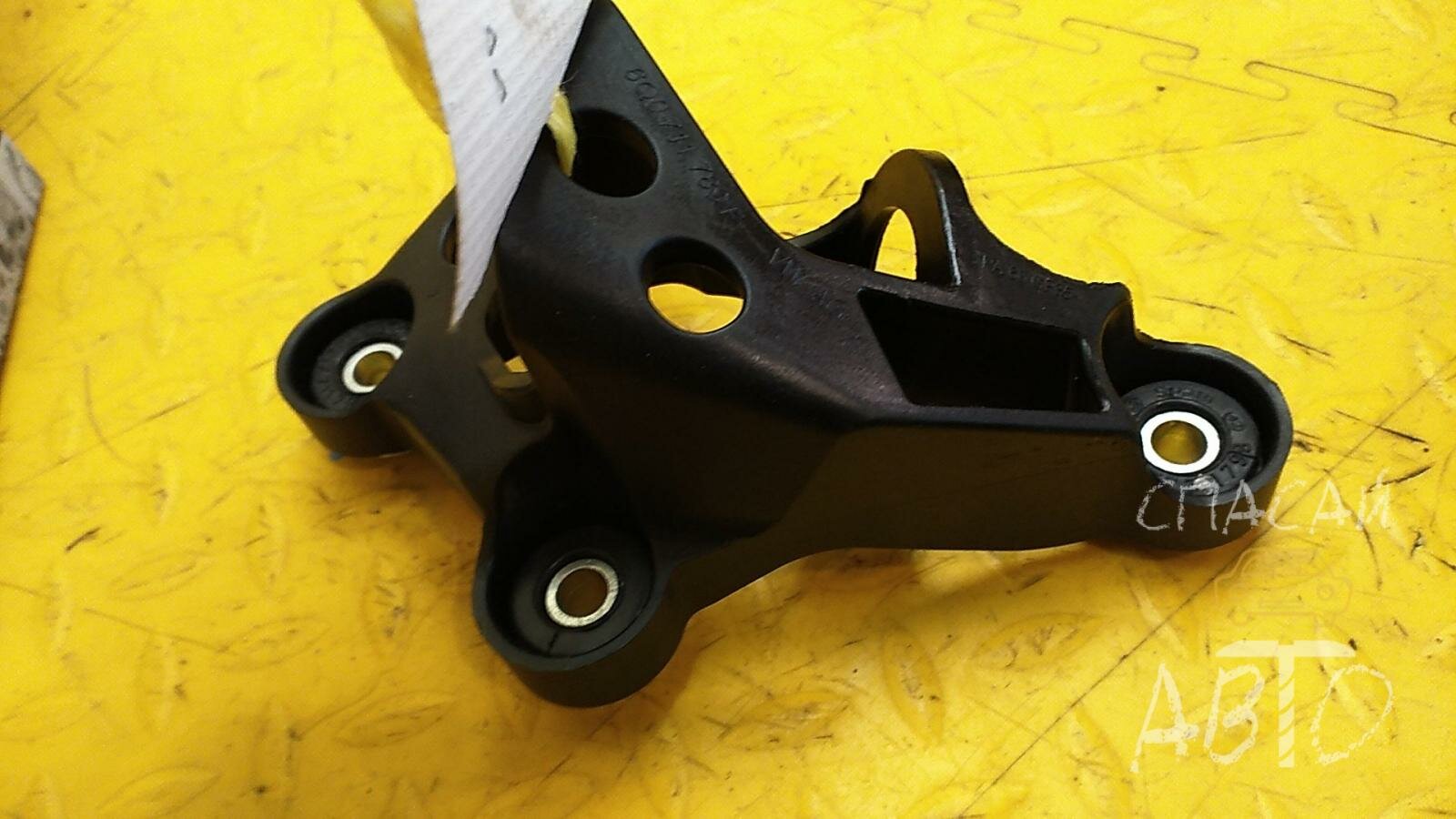 Кронштейн (сопут. товары) Roomster Skoda 6Q0711789F