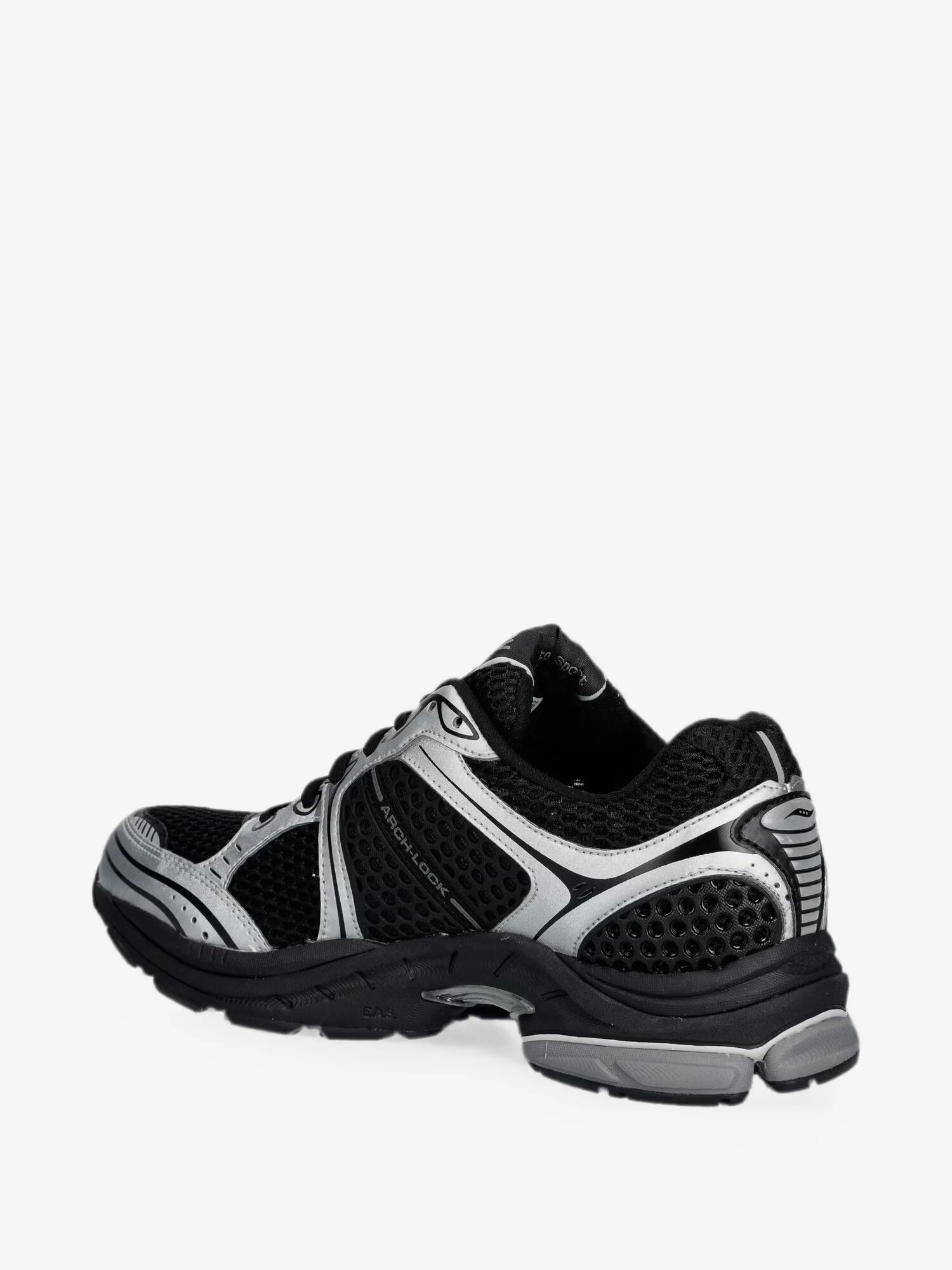 Кроссовки saucony ProGrid Triumph 4, размер 44.5 EU, черный — фото 1