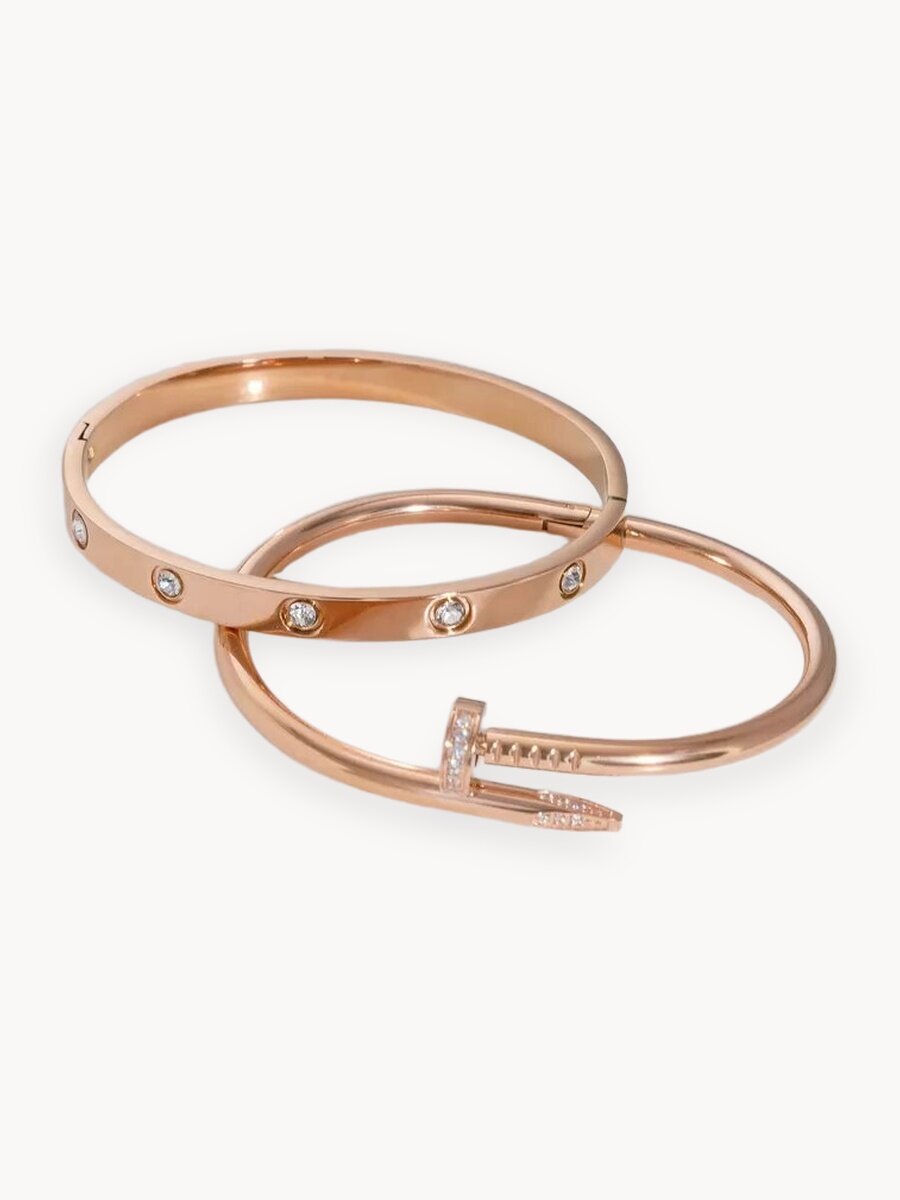 Браслет-бэнгл, кристалл, циркон синтетический, стразы, фианит