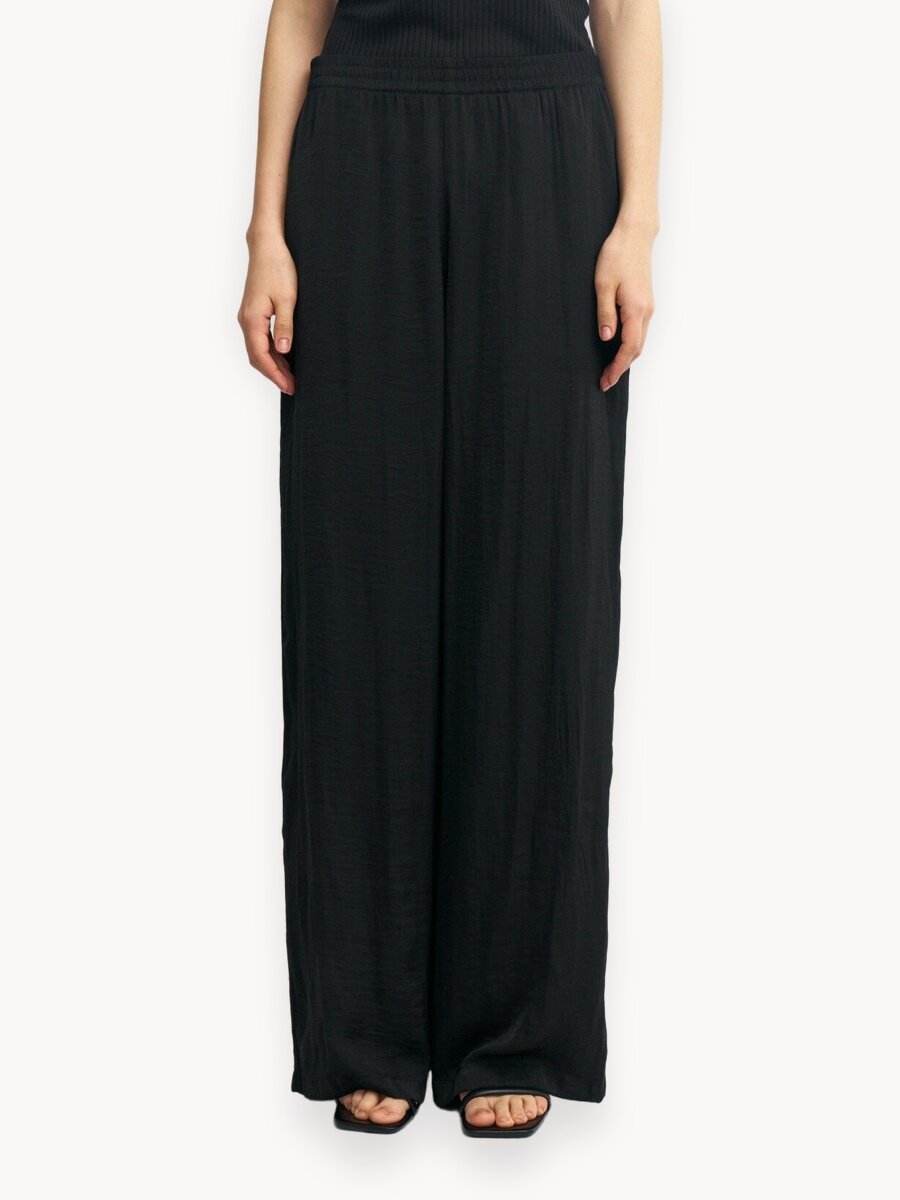 Брюки трубы Весна-лето 2025