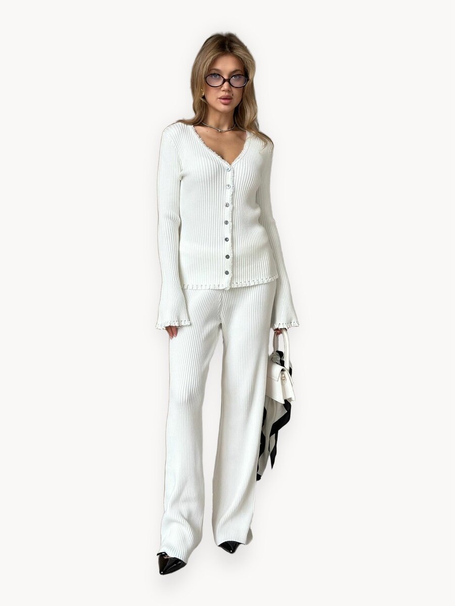 Костюм классический Весна-лето 2025