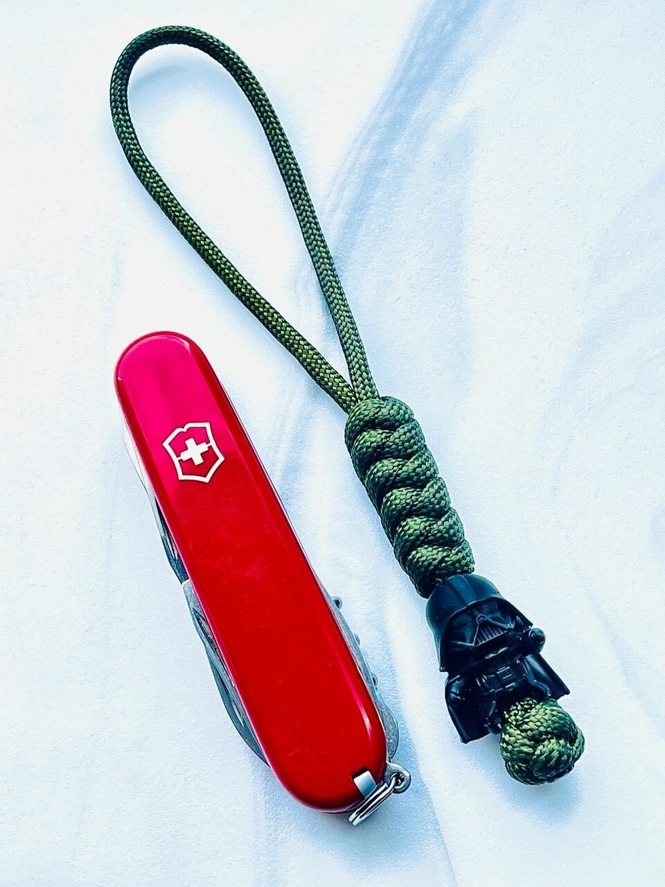 Темляк брелок для ножа "Дарт Вейдар"