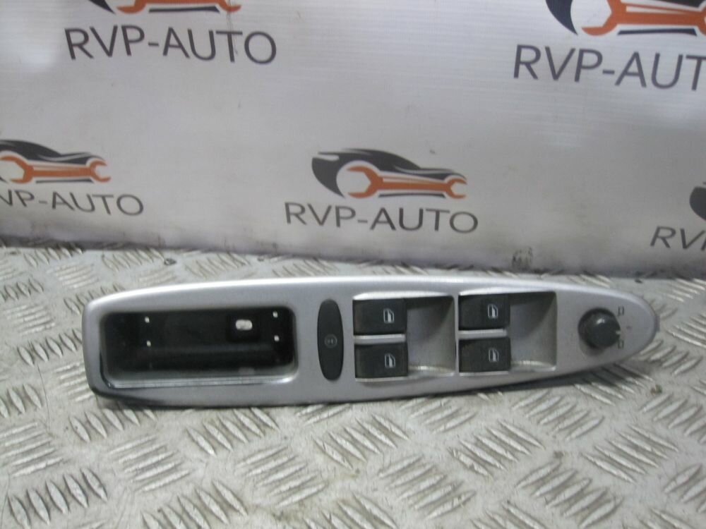 Блок упр. стеклоподъемниками Chery Amulet A15