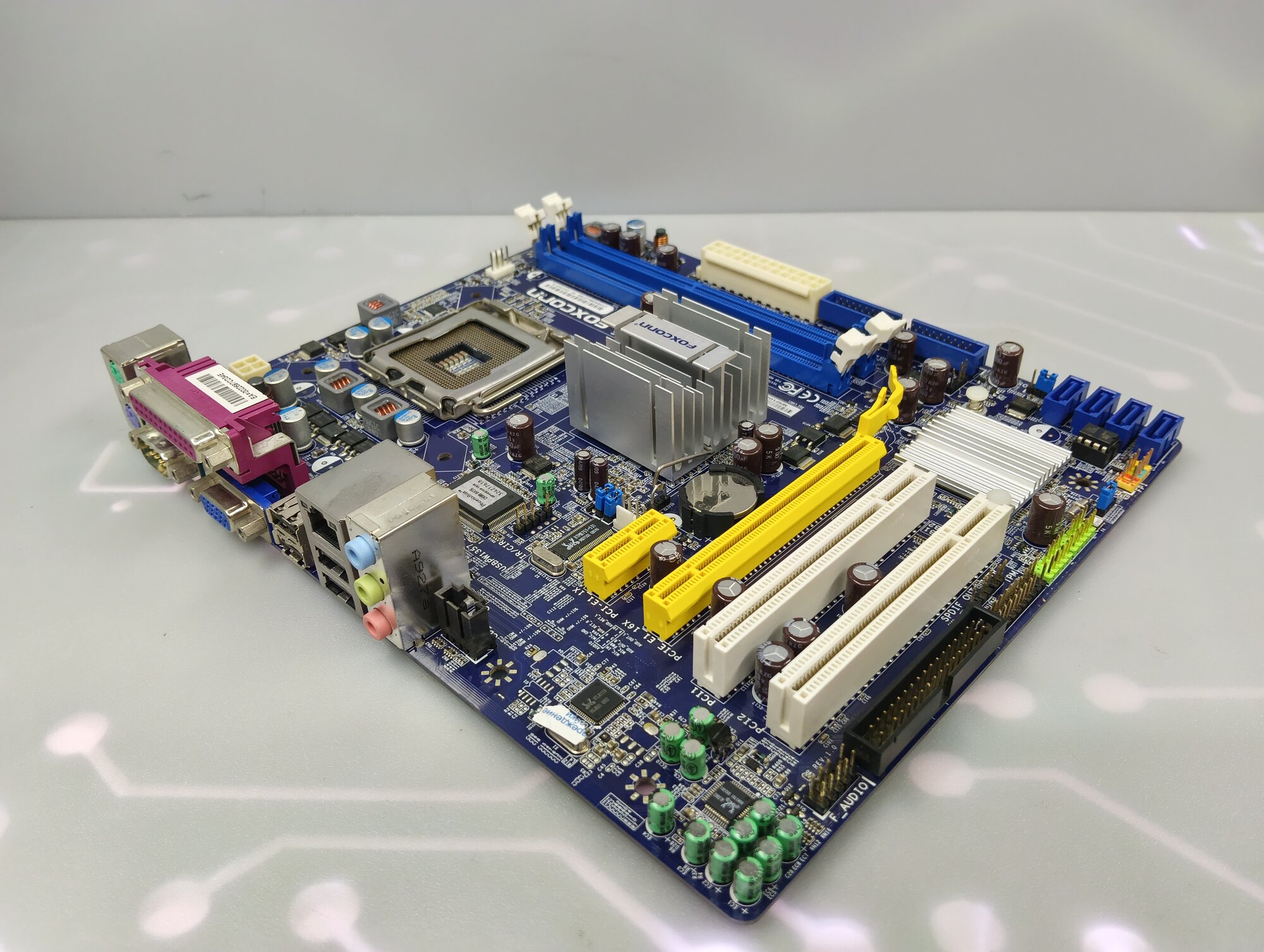 Материнская плата Socket 775 Foxconn G31MXP-K (2xDDR2/COM/LPT) microATX