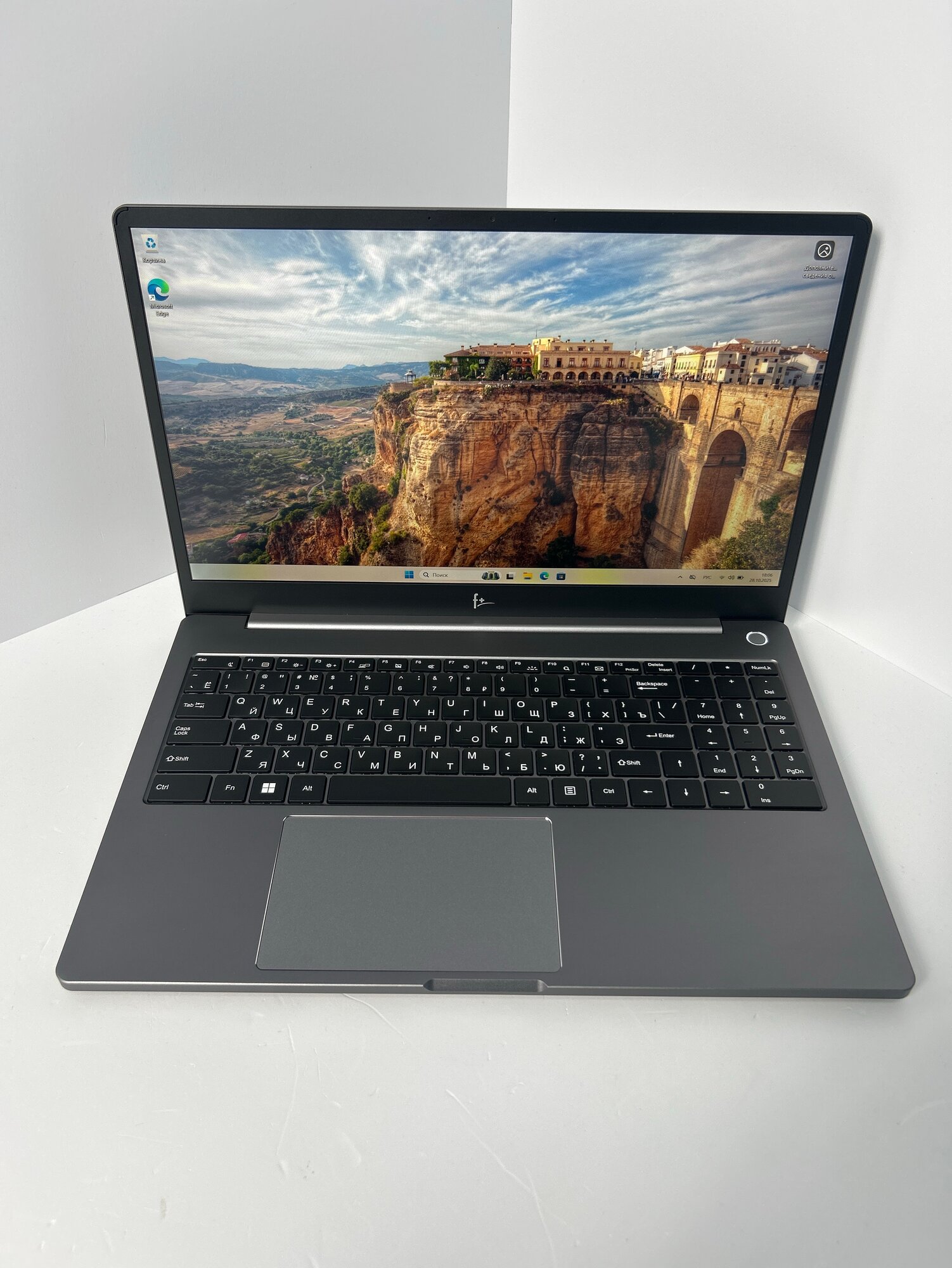 Ноутбук F+ FLAPTOP R-Series (FLTP-5R7-16512-W) 15.6"/AMD Ryzen 7 5825U/RAM 16GB/SSD 512GB/AMD Radeon RX Vega 8/1920x1080/IPS/Win11/Подсветка кл-ры: LED/серебристый Состояние: A1