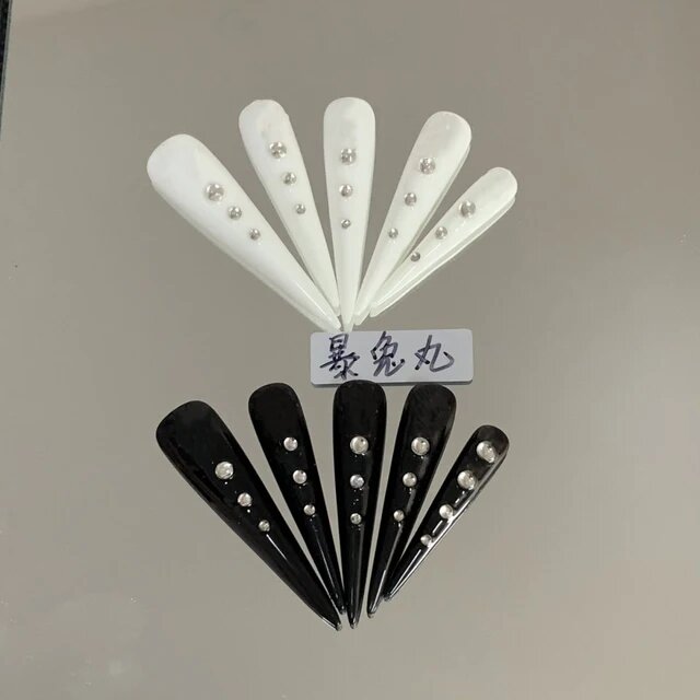 Набор из 10 горячих длинных заостренных ногтей ручной работы в форме гроба, полностью покрывающих ногти, накладные ногти Sanrio KT с металлической цепочкой и сверкающими бриллиантами в виде цветка, Размер: S-15-11-12-11-9