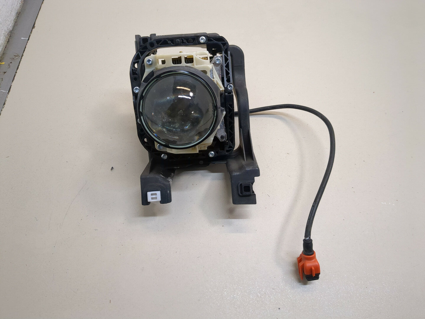 Фара (передняя) левая Lincoln MKZ Б/У