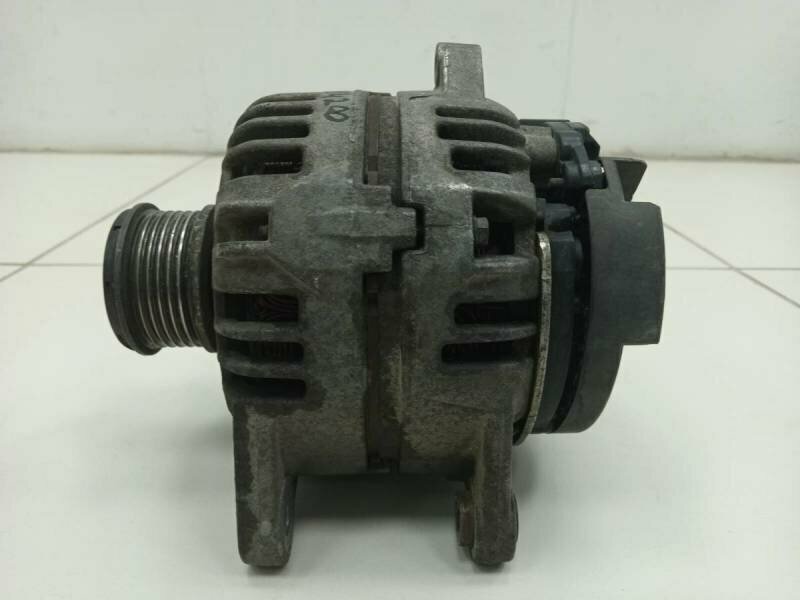 Генератор Renault Fluence 2010-2017 кат.номер: 231008578R 8200660033B