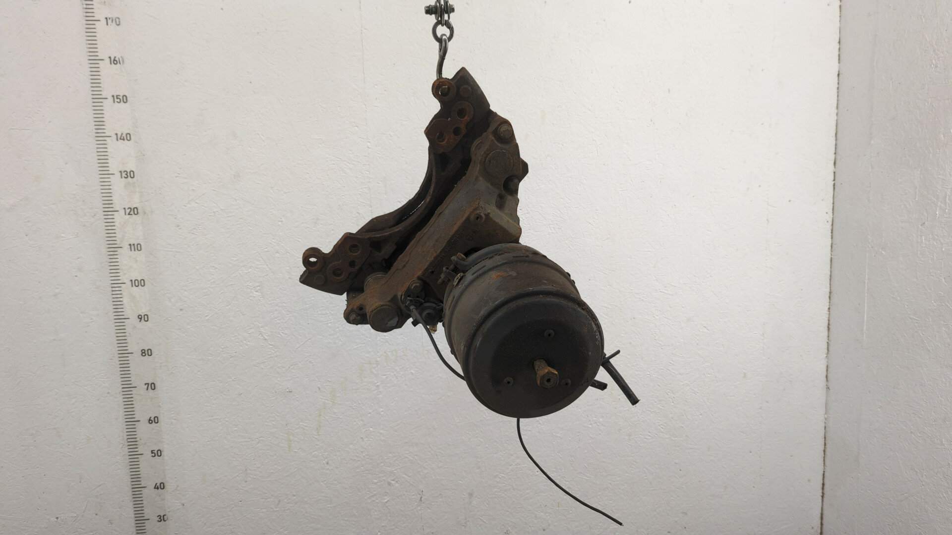 Суппорт правый передний Renault T Б/У