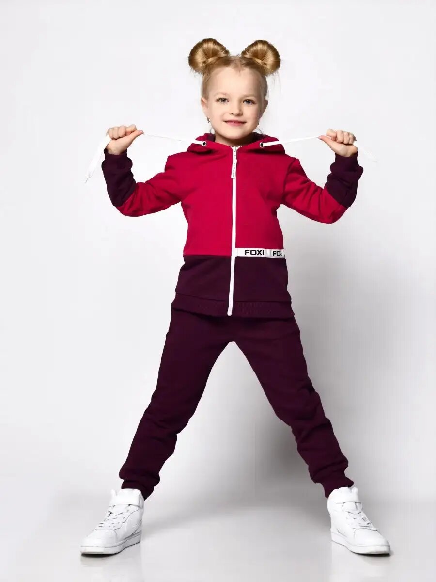 Костюм спортивный