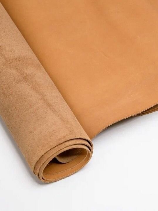 Кожа натуральная в листах. Краст 1.4-1.6. А2. Рыже-коричневый.