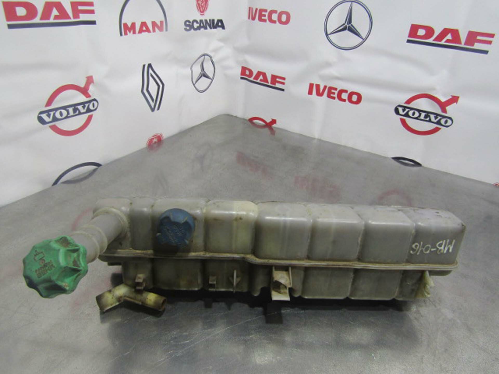 Бачок расширительный Mercedes Axor