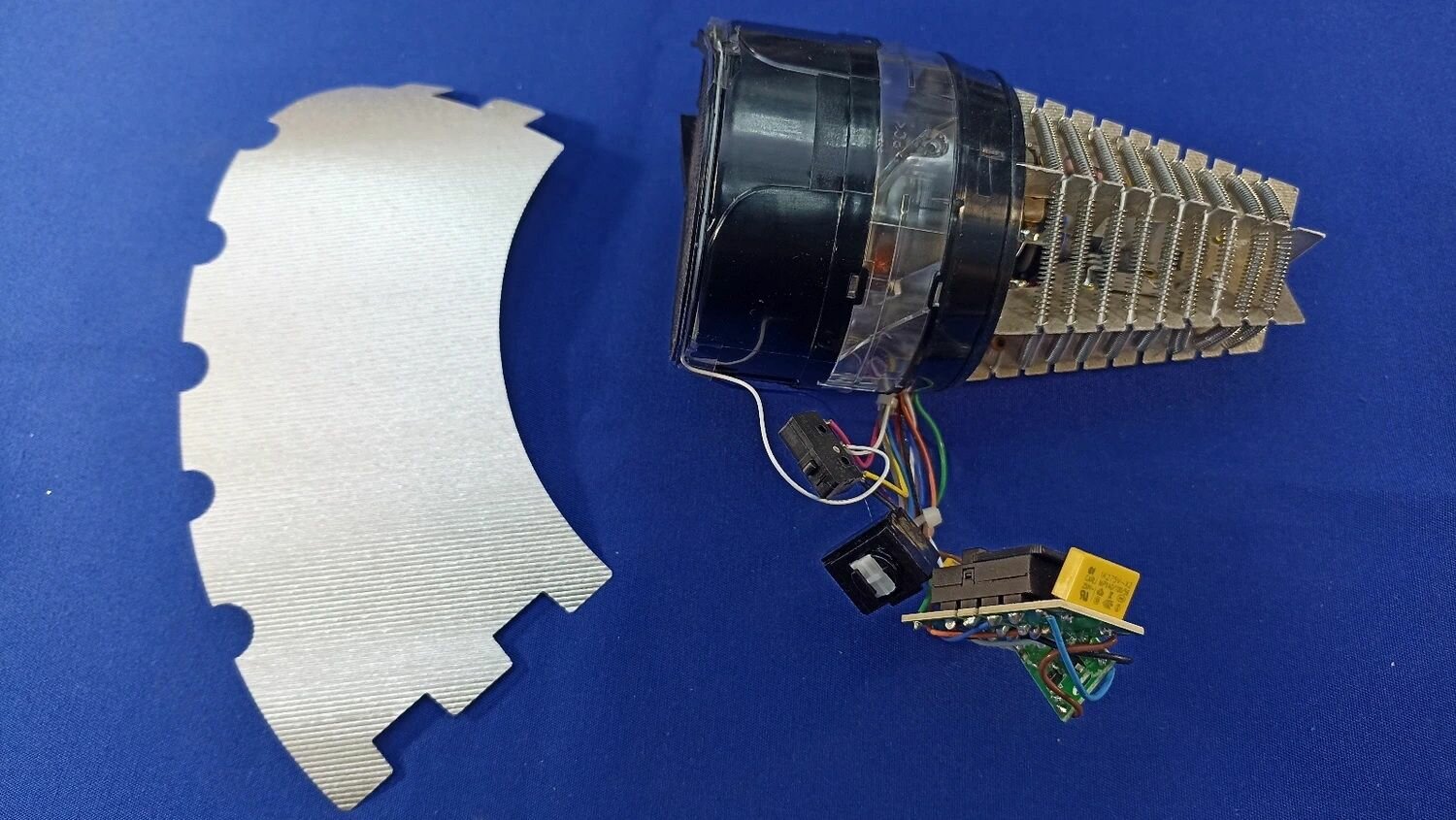 Фен CV7930F0/AS0 Мотор и нагревательный элемент ТЭН с двигателем CS-10000428 арт. 12038