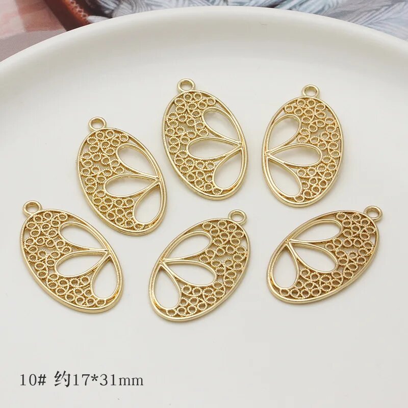 Подвески золотистого цвета «любящее сердце» для сережек