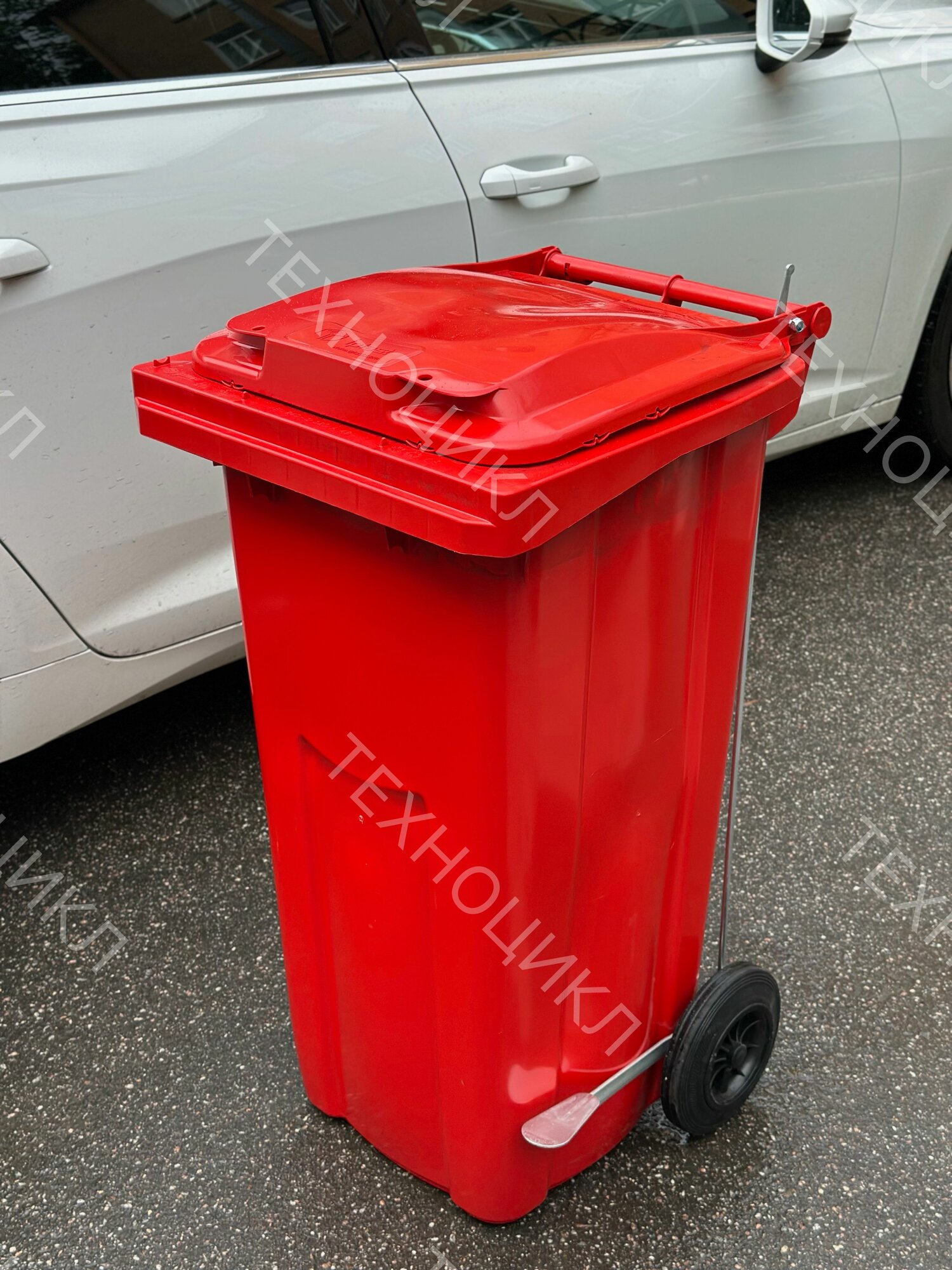 Мусорный бак с педалью 120 л новый универсальный