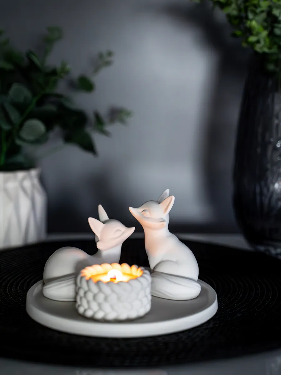 Статуэтка SHE.STYLE.Home.Emotions для интерьера и декора дома Лисички со свечкой — фото 1