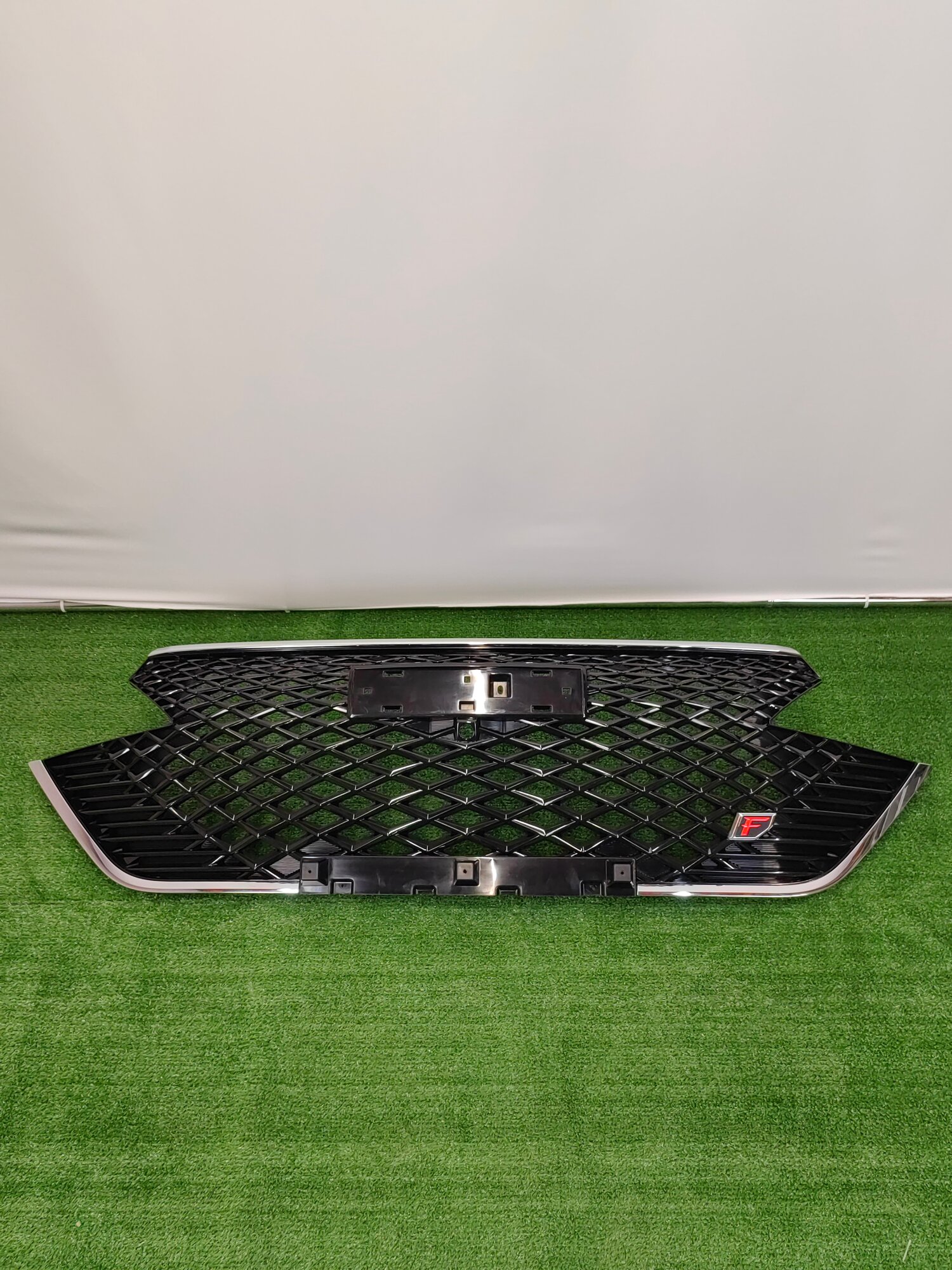 HAVAL Решетка радиатора Haval F7x рестайлинг 5509320XKQ11A