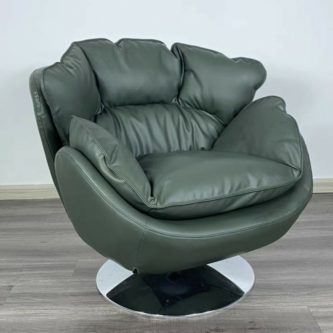 Дизайнерское поворотное кресло со съёмной мягкой подушкой Redmo (Серо-зеленый)