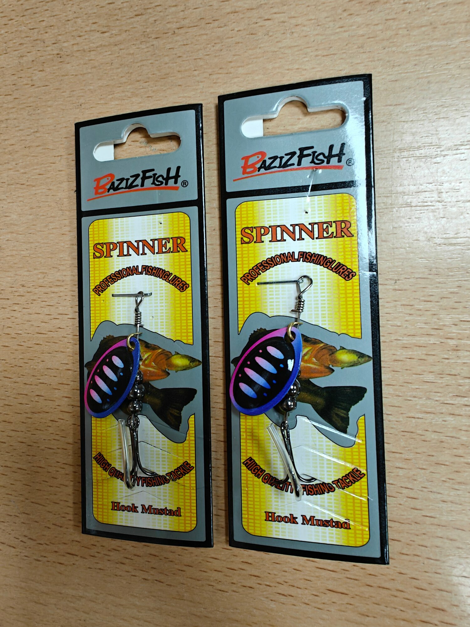 Блесна вращающаяся (вертушка) BazizFish, тройник Mustad, вес 5гр. цвет 565, набор 2 шт.