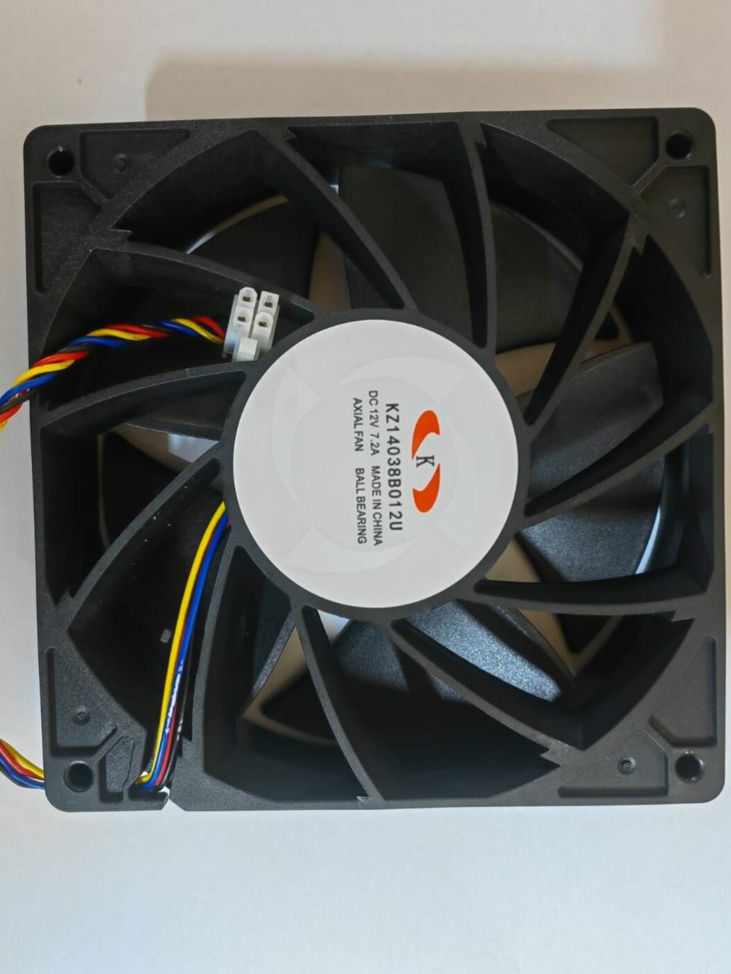 Whatsminer вентилятор 140 mm 4 pin