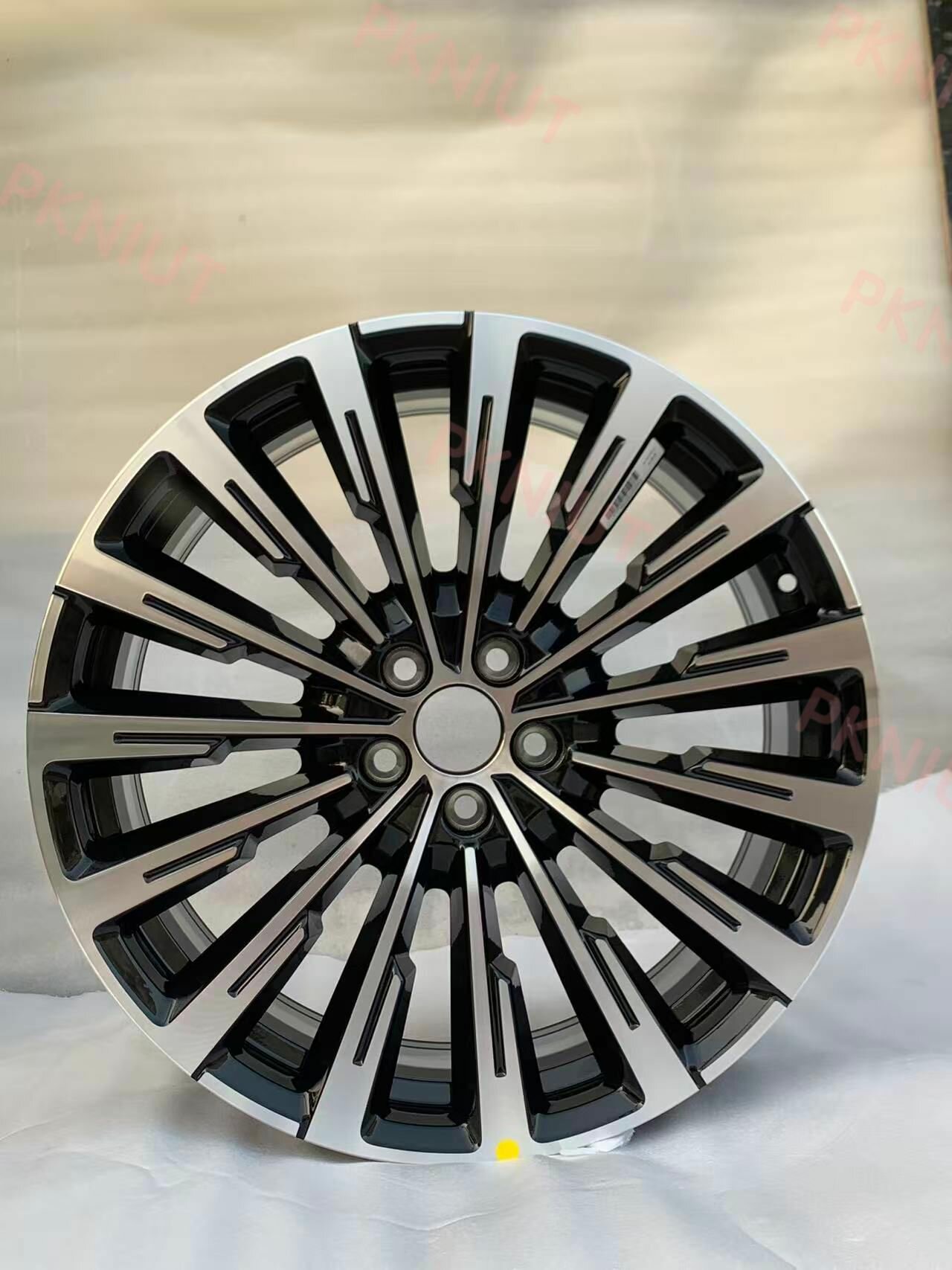 Geely Monjaro Колесный диск Литой 20x8" PCD5х108 ET52 D63.4