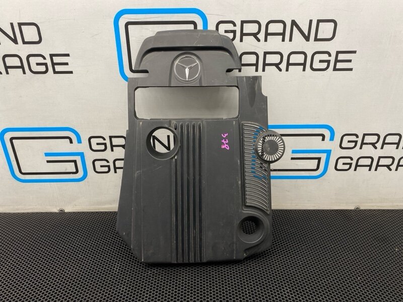 Крышка двигателя Mercedes-Benz C-Class 2011 W204 271.860 1.8 OEM A2710101267