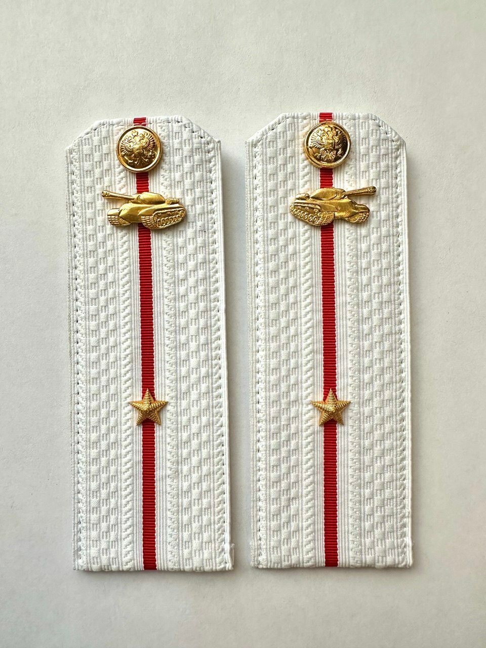 Погоны Мо Танковые войска белые звание Младший Лейтенант Картон