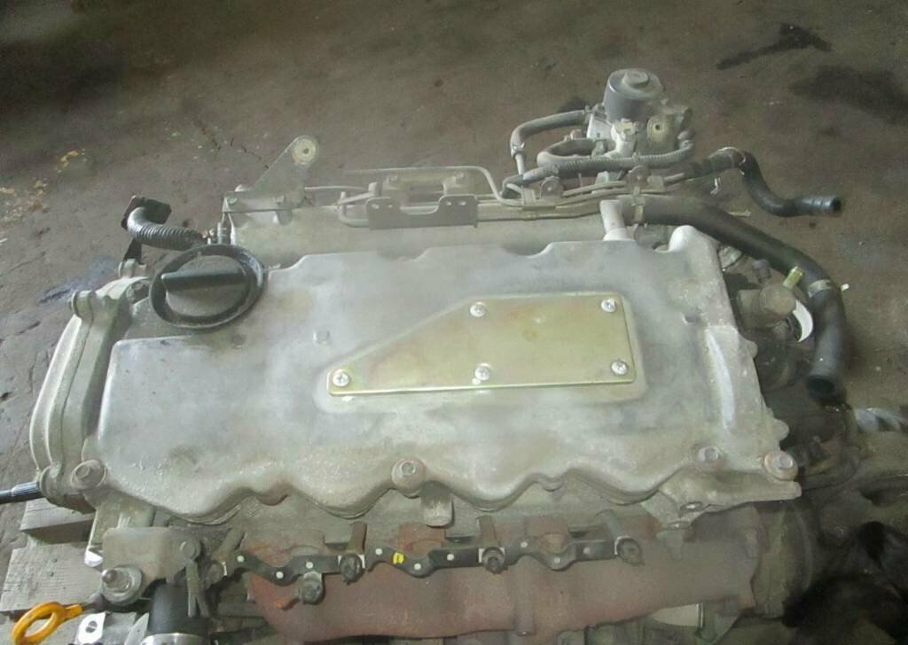 Клапанная крышка Nissan X-Trail T30 2001 132648H801