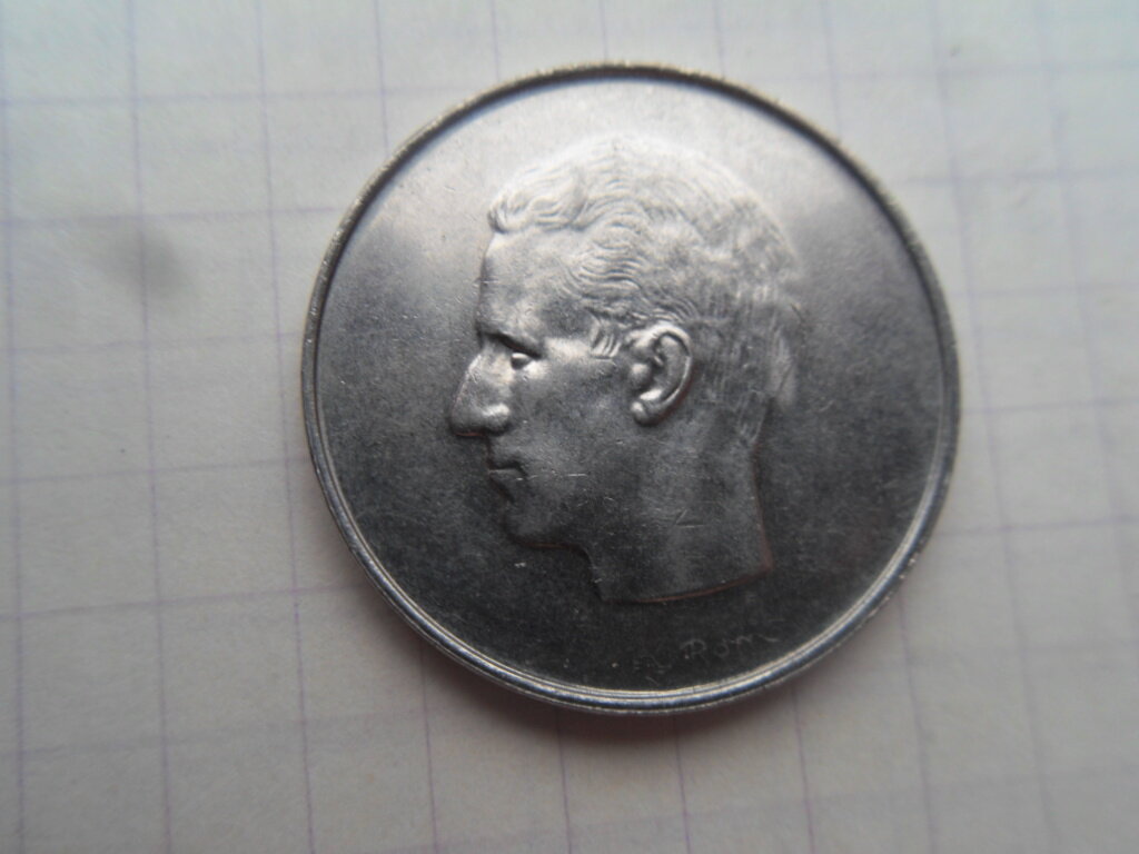 Бельгия 10 франков, 1978 Надпись на французском - 'BELGIQUE'