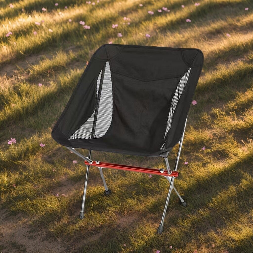 Складной дорожный стул бежевого цвета большого размера