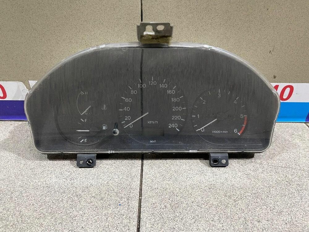 Панель приборов Mazda 626 GF 2.0 TDI GE6S55430A