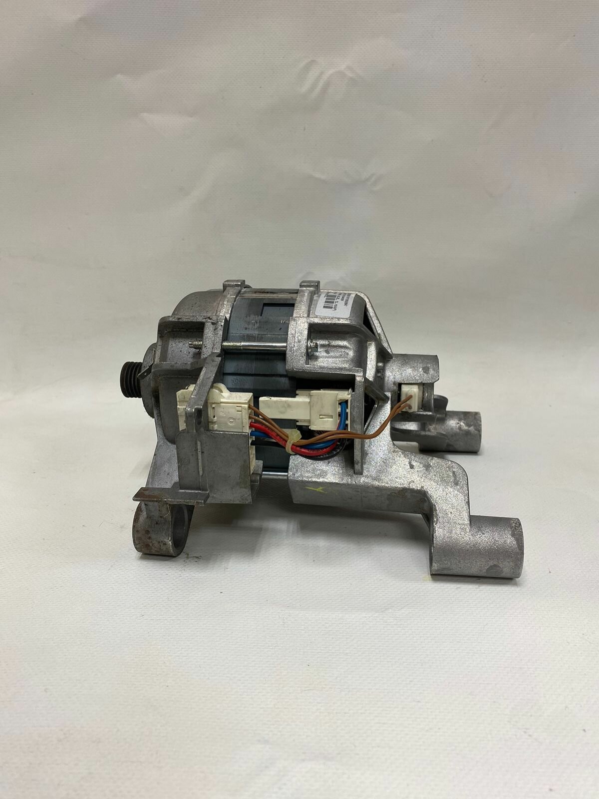 208.1 Двигатель для стиральной машины Indesit 16003239901/W10955947 Б/У