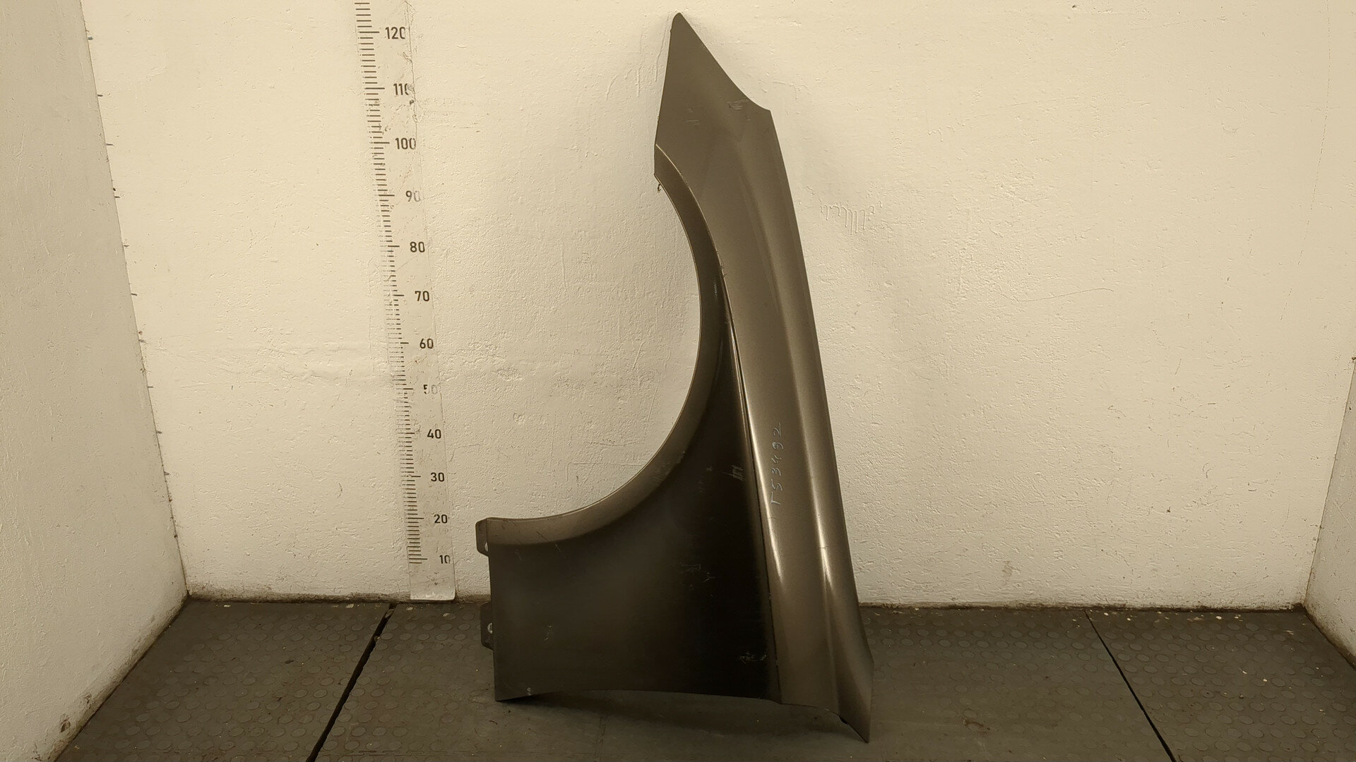 Крыло левое переднее Mercedes CLS C219 Б/У