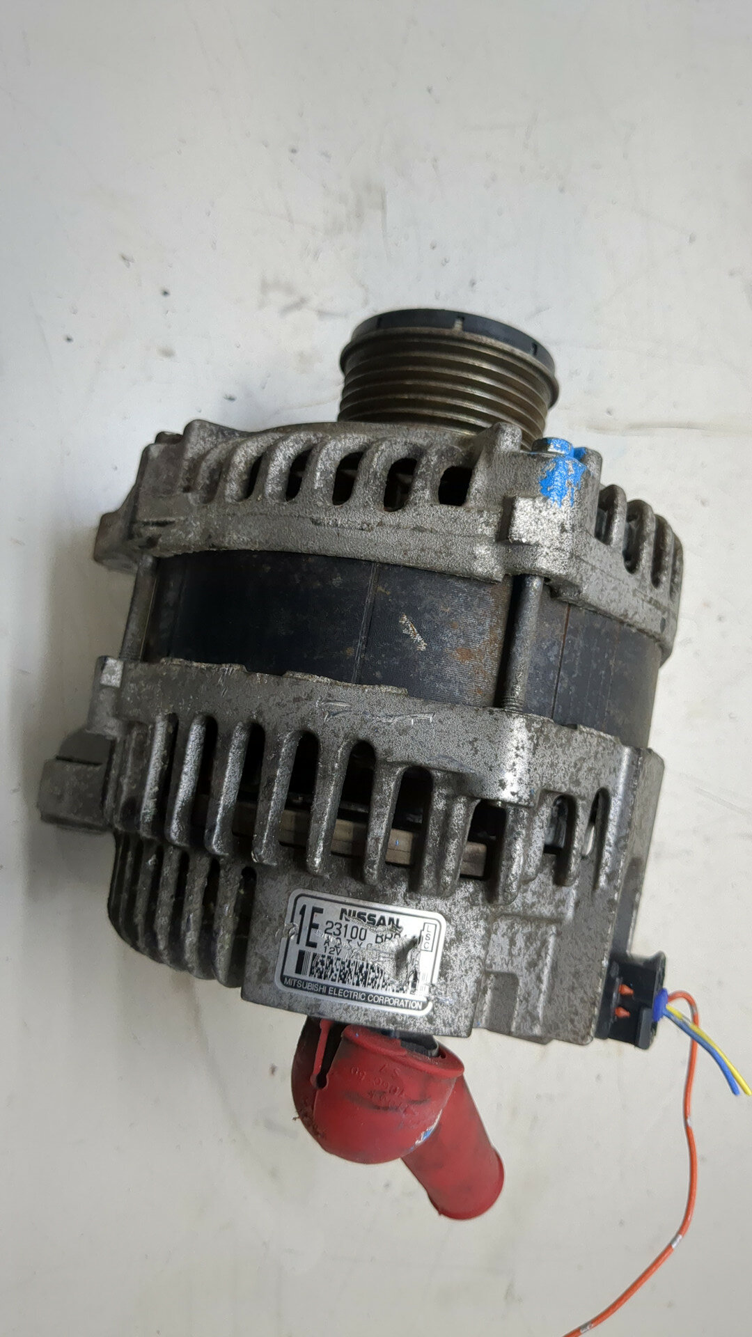 Генератор Nissan Qashqai Б/У