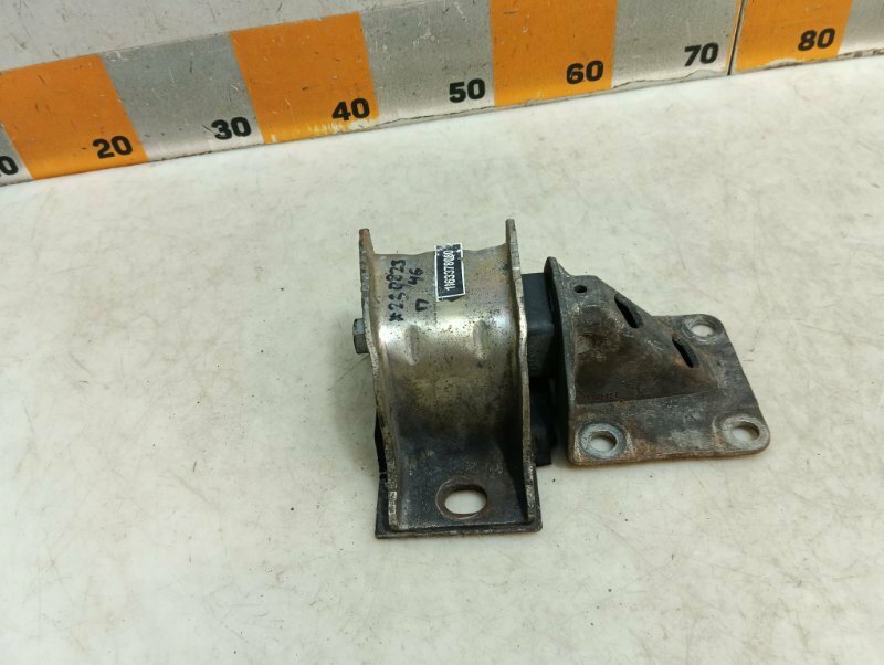 Б/У Подушка двигателя Опора двигателя Peugeot Boxer 250 Лев. 427910 Peugeot-Citroen арт. 1363378080