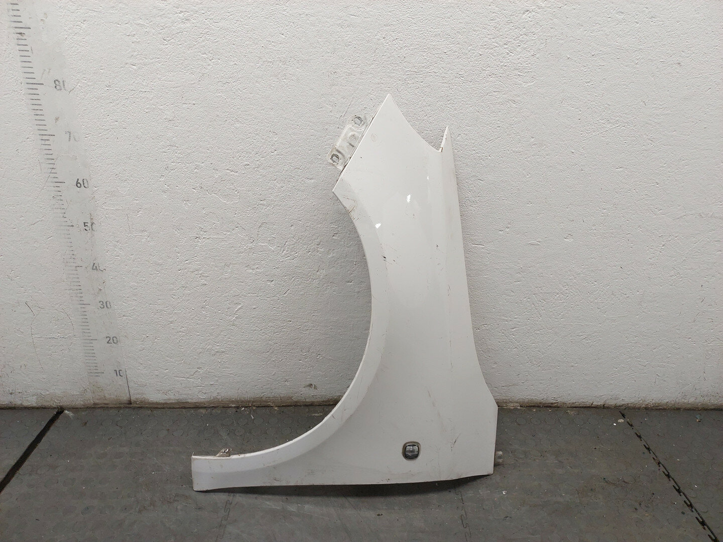 Крыло левое переднее Skoda Fabia Б/У