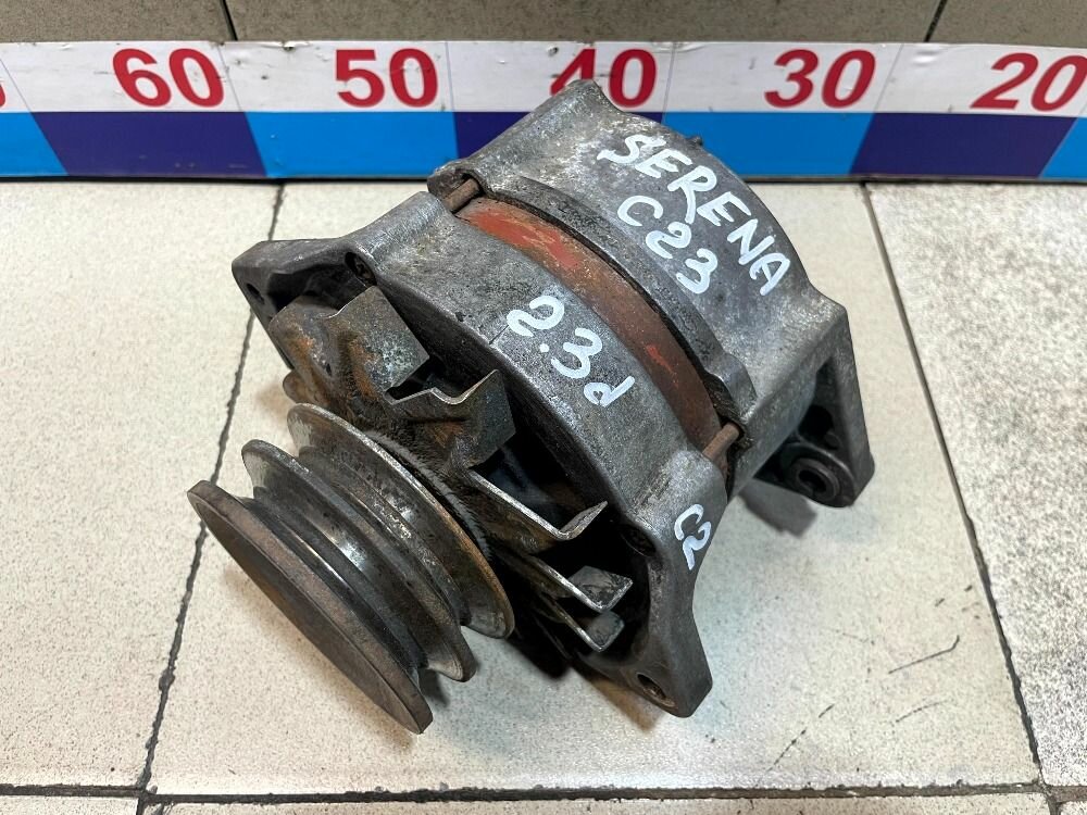 Генератор Nissan Serena C23 231007C600