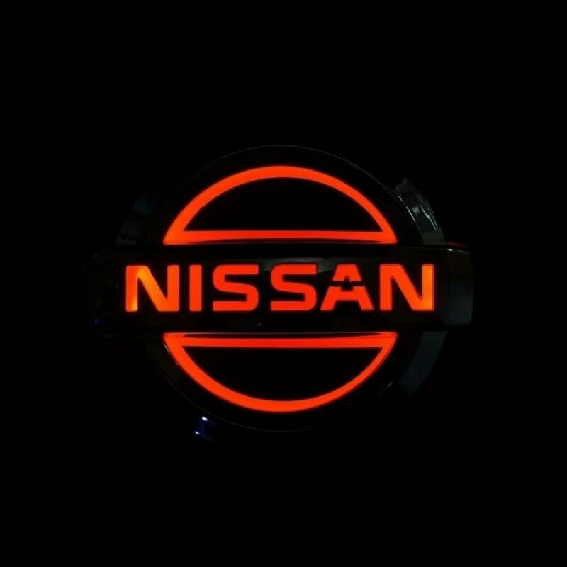 Шильдик эмблема ниссан светящаяся 5D 12V для автомобилей Nissan