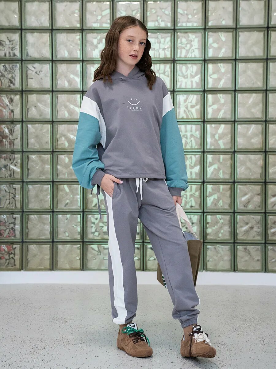 Комплект одежды осень 2025