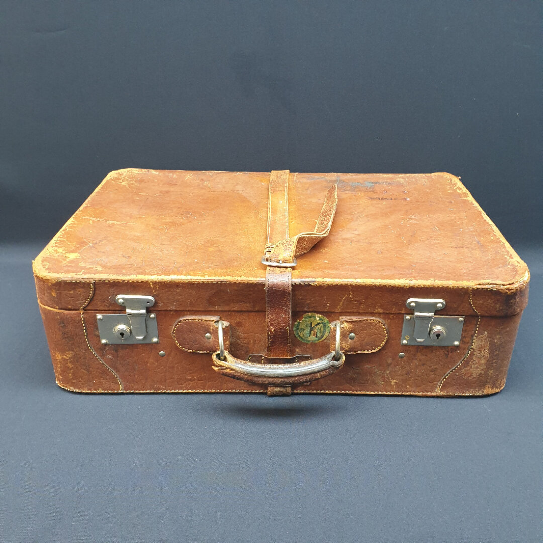 Чемодан 53х35х15, натуральная кожа, фурнитура металл, Винтаж