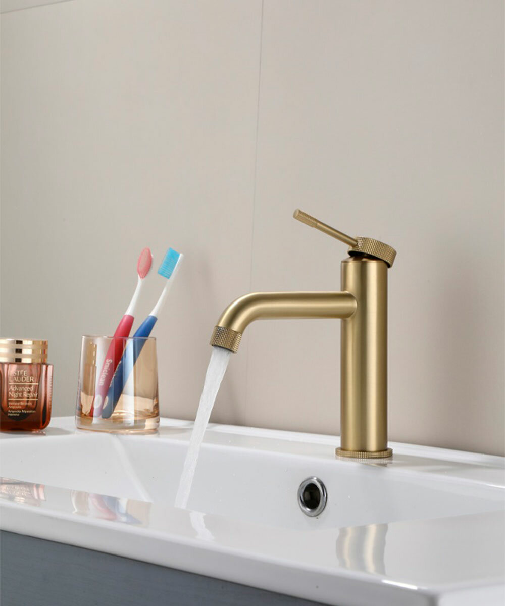 Смеситель для умывальника однорычажный от бренда Hansen HL10098-D матовое золото