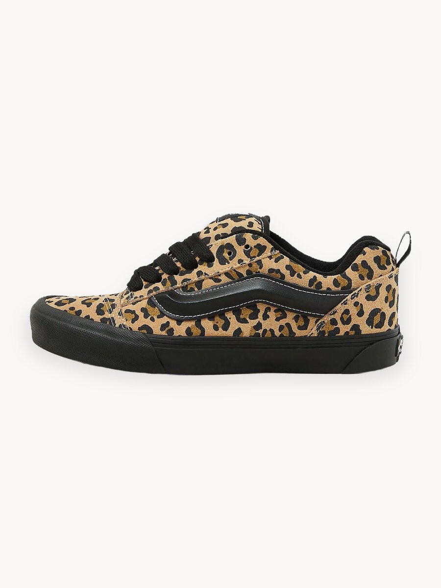 Кроссовки VANS Knu Skool, размер EU 38 стопа (24CM), черный