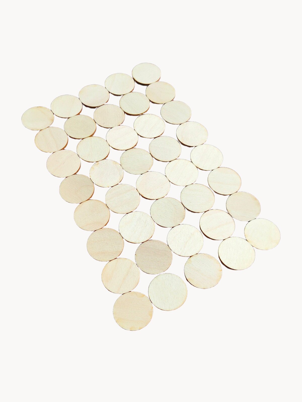 Деревянные заготовки для творчества и рукоделия Круг 4см 40шт / Набор для аппликации / Заготовки для поделок / Набор для выжигания, рукоделия, росписи