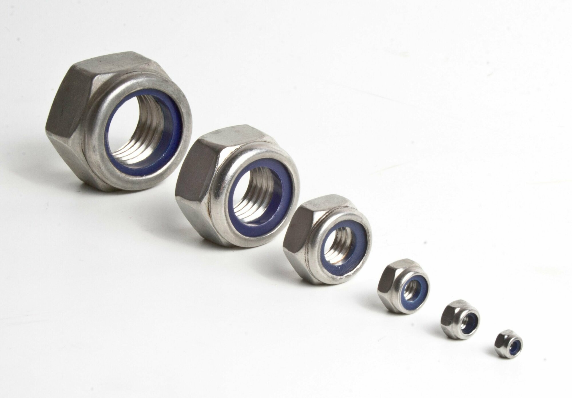 Гайка M5 DIN985 со стопорным кольцом, оцинк. (700 шт.) МС