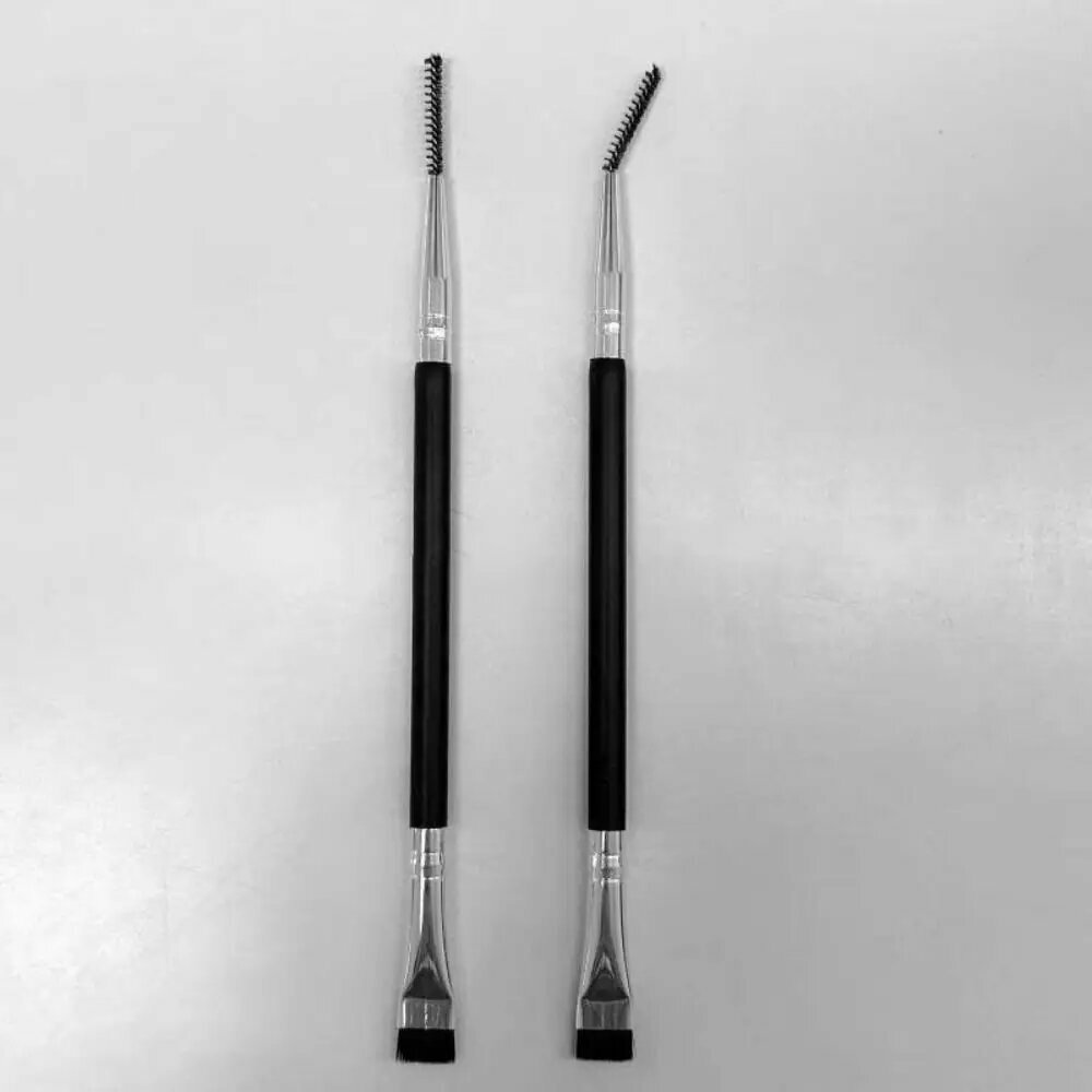 Двухсторонняя кисть для ресниц и бровей